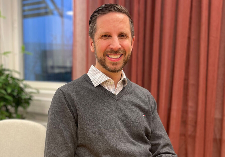 Fransktalande cykelpendlare Toshibas nya applikationsspecialist | Toshiba